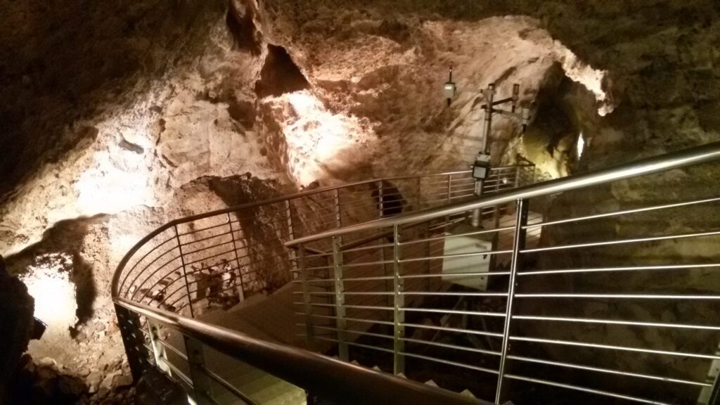 L'Antro del Corchia e le Miniere dell'Argento Vivo | 101giteinliguria.it